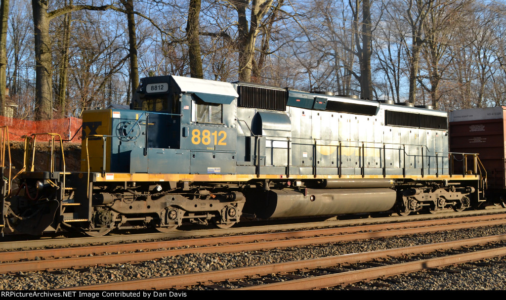 CSX SD40-2 8812 trails on Q438-22